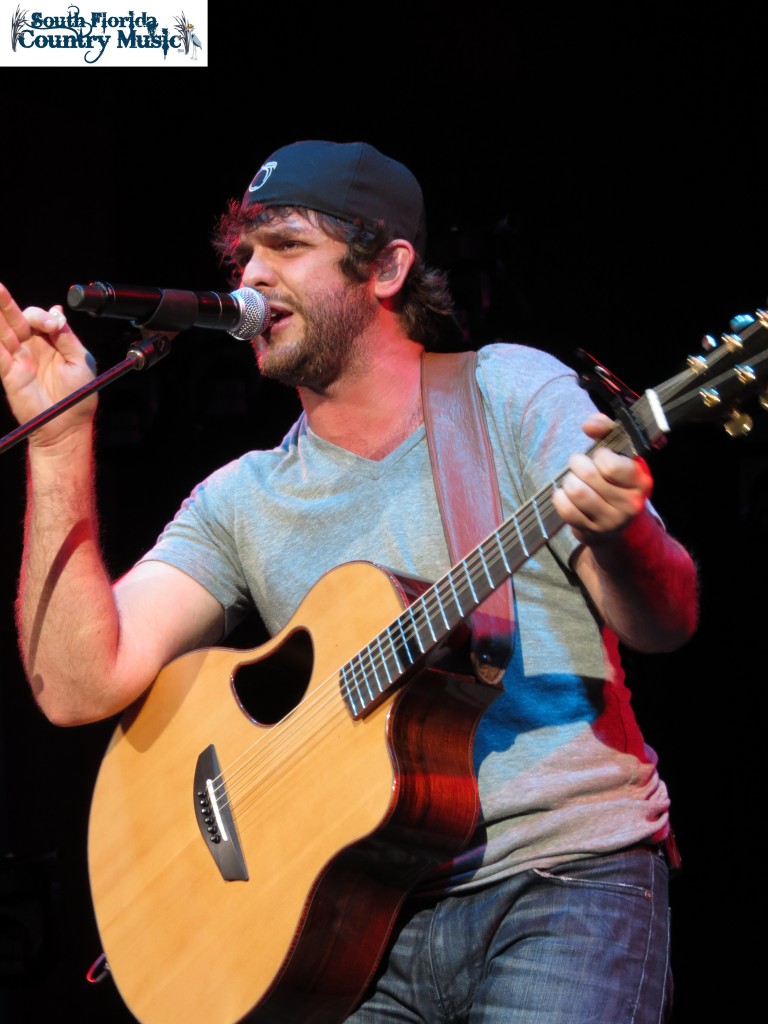 VIDEO: “It Goes Like This” – Thomas Rhett | Hometown Country Music
