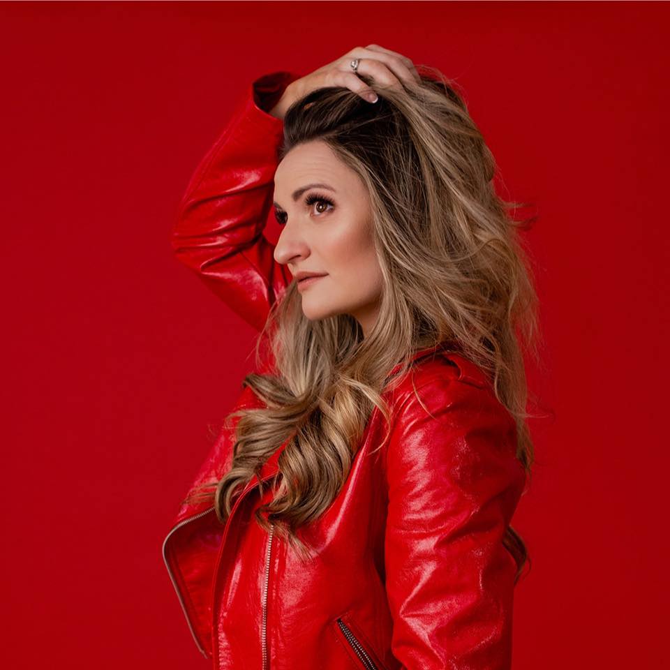 Interview with Emily Daniels | Hometown Country Music