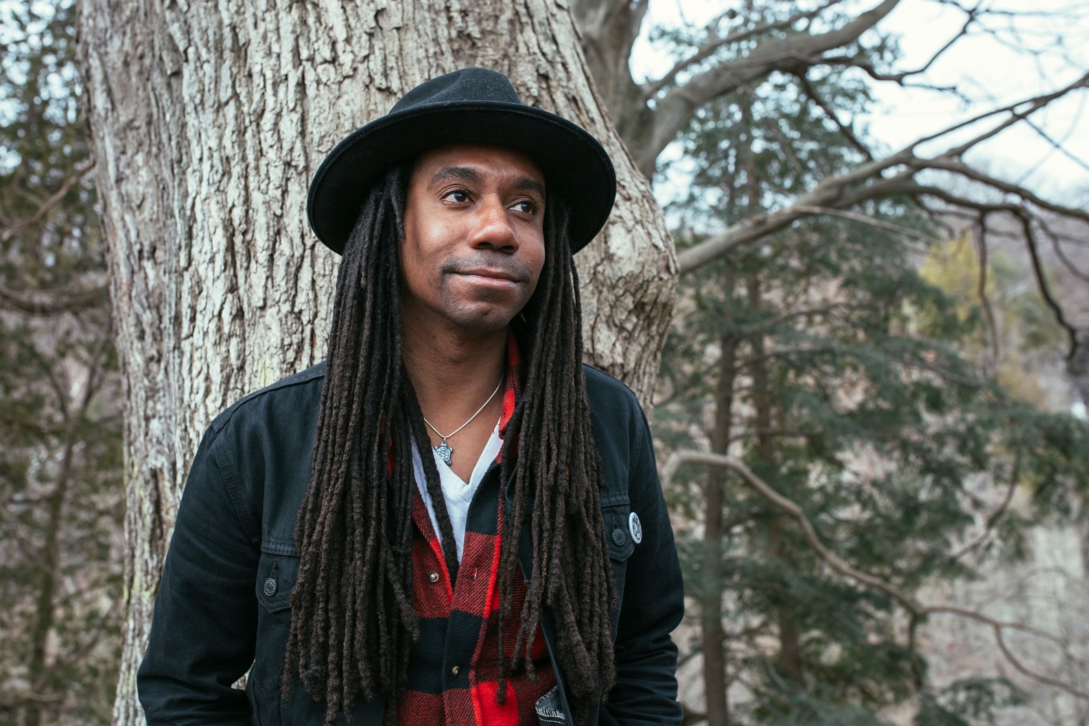 Interview with Julian Taylor | Hometown Country Music