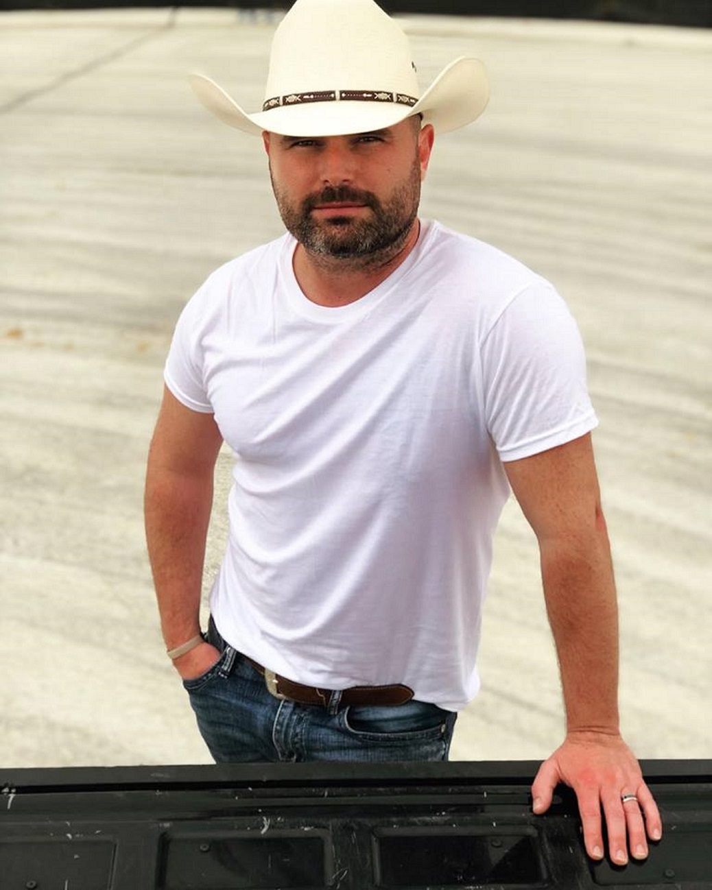 Interview with Mike Donnell | Hometown Country Music