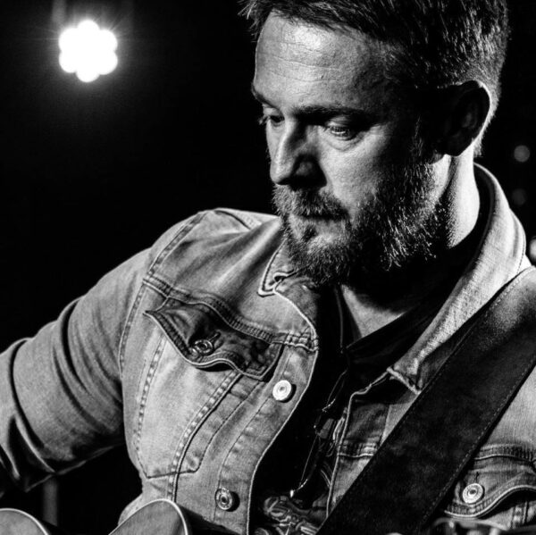 Interview with Gareth Lewis | Hometown Country Music